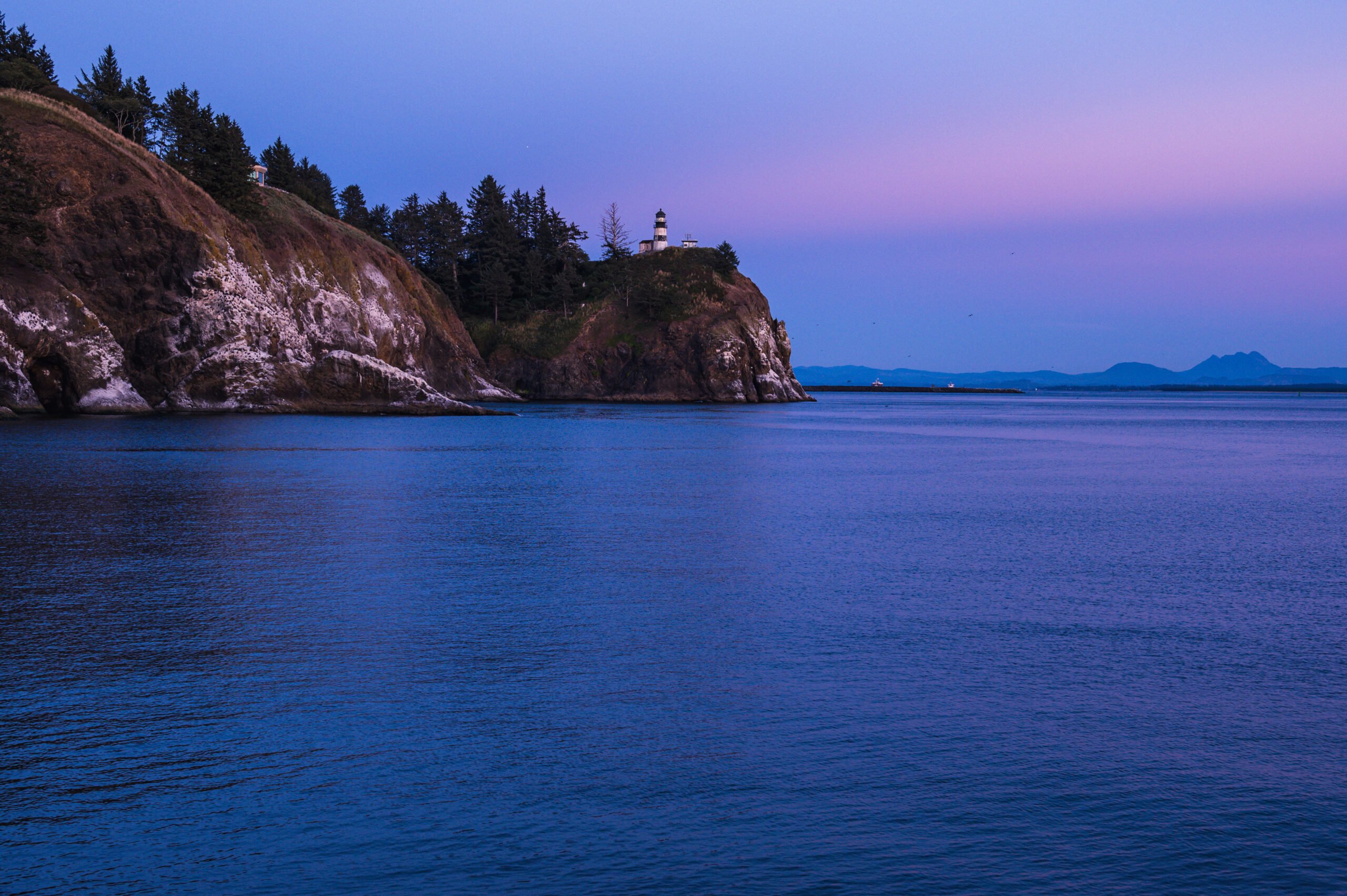 top-7-things-to-do-at-cape-disappointment-state-park-travelffeine